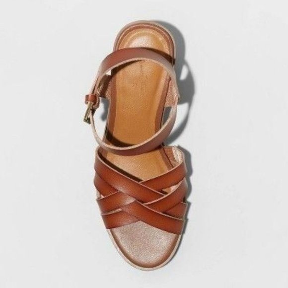 Universal Thread | Shoes | Universal Thread Corrie Block Heel Pumps ...